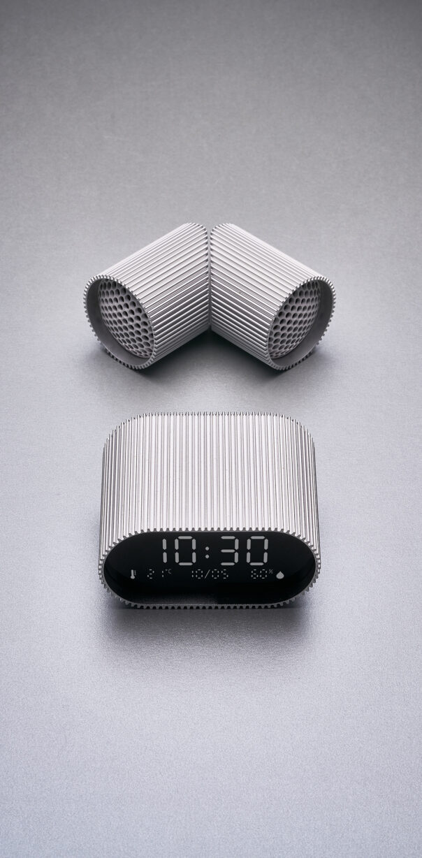 neil poulton, lexon ray clock 2024. - Neil Poulton