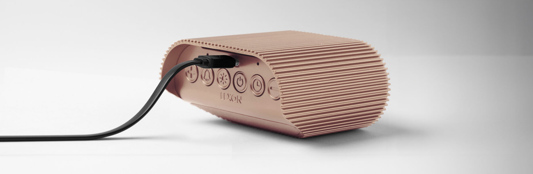 neil poulton, lexon ray clock 2024. - Neil Poulton